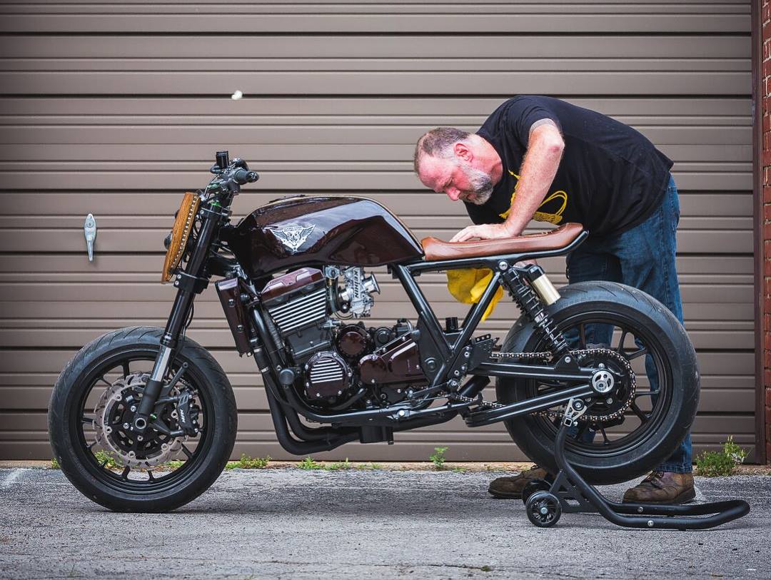 Rebel Yell Bourbon ZRX 1200 – Flying Tiger Motorcycles